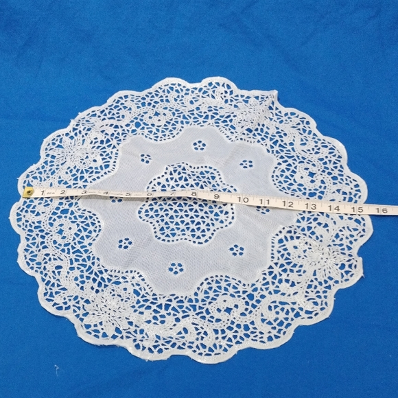 Other | Lot Of 5 Vintage Vinyl Elegant White Lace Doilies | Poshmark